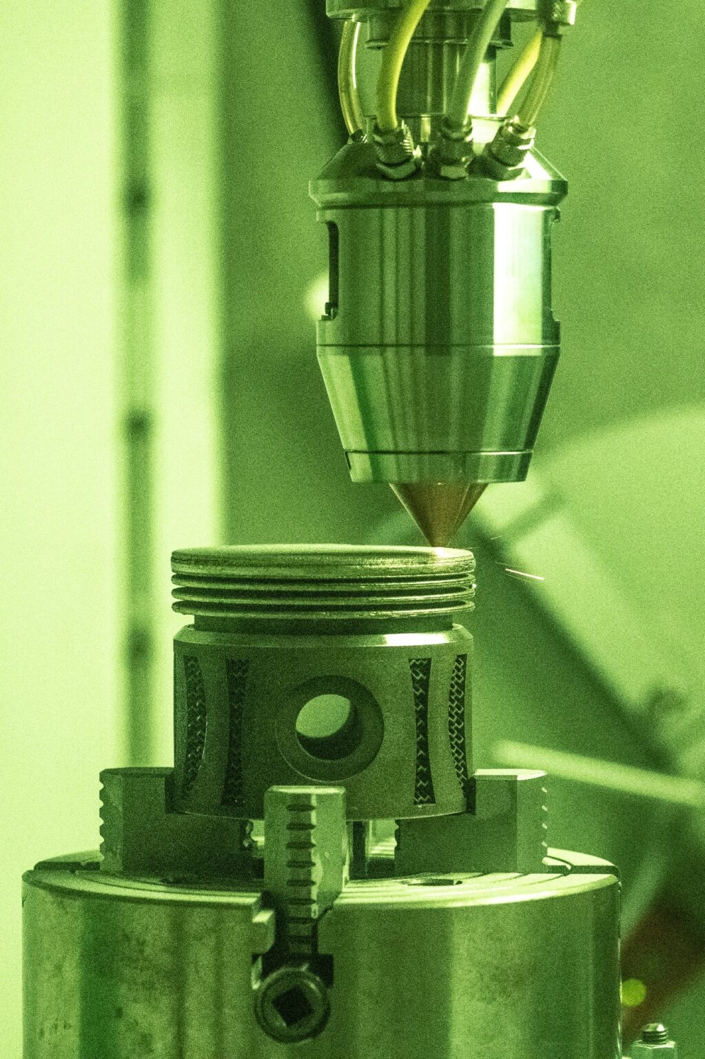 Multi-Metal, Multi-Technology Piston Head Application | AddUp